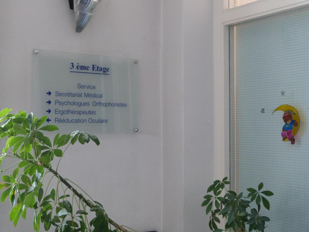 Signaletique APHP | Langage et apprentissages – Hôpital Raymond Poincaré