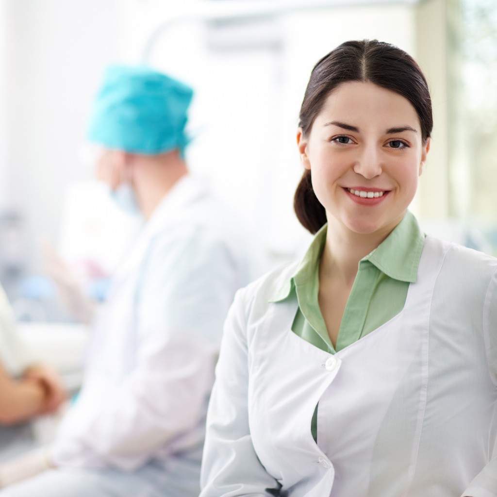 Pretty assistant | Hôpital Sainte Périne